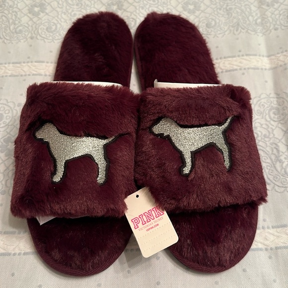 PINK Victoria's Secret | Shoes | Victorias Secret Pink Slippers Size ...